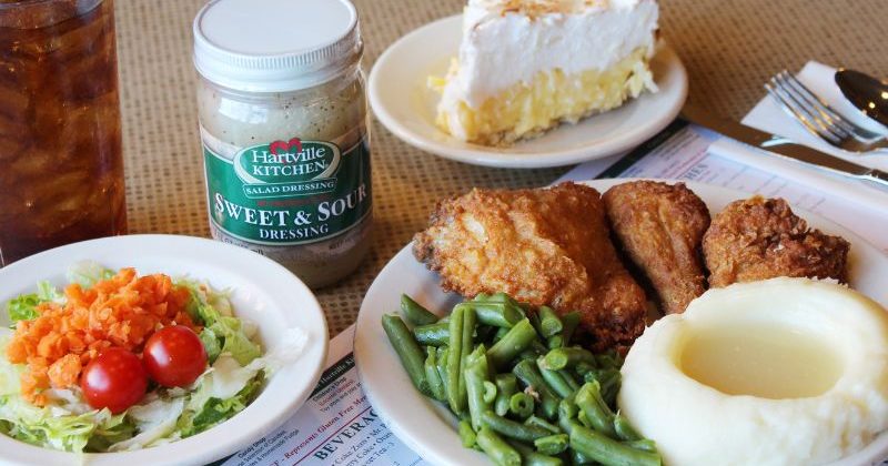 Hartville Kitchen Restaurant & Bakery | Visit Canton